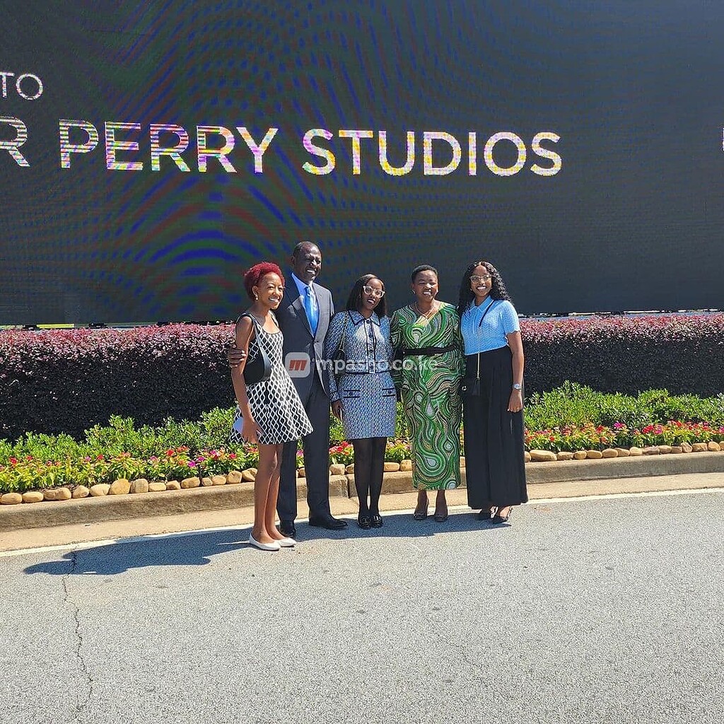 Mogul Tyler Perry Can't Meet Inconsequential Nobodies - News & Politics ...