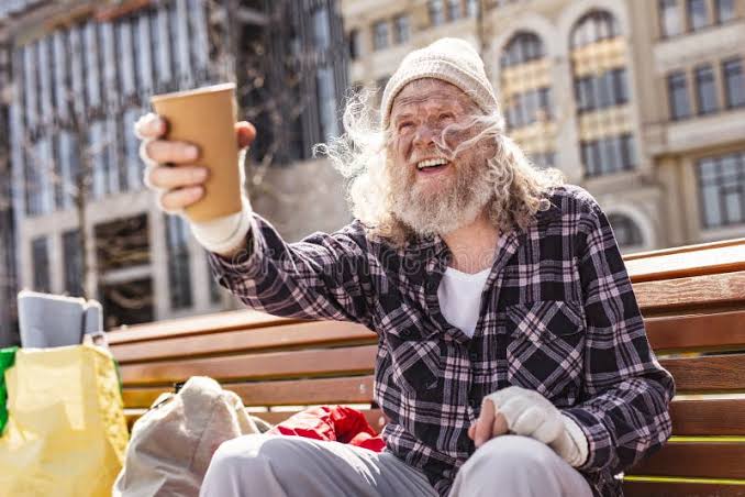 Mnafanyishwa hivi Habanos na bado mnauziwa overpriced alcohol - Sex ...